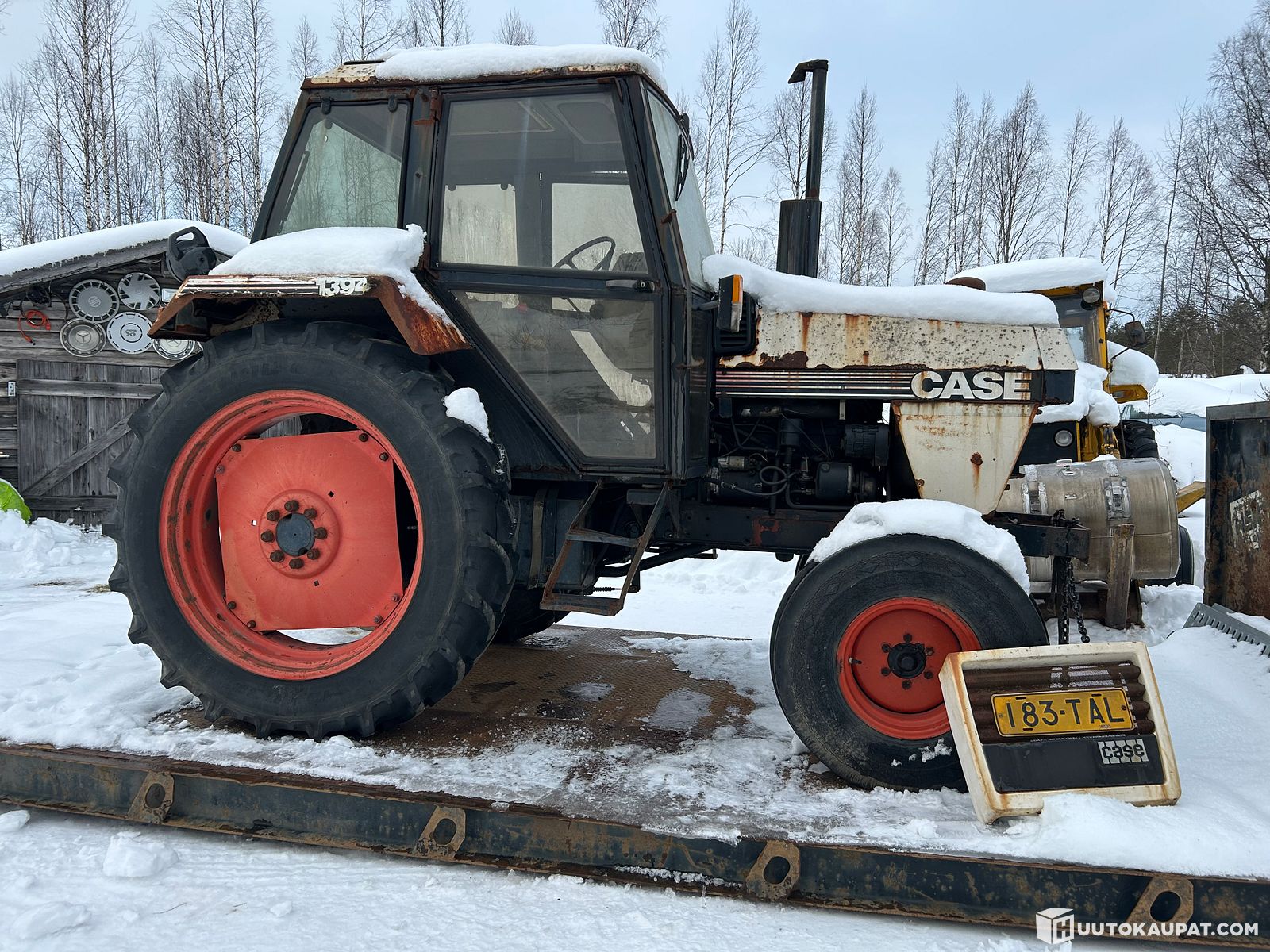 Case 1394, 1985, Oulu | Huutokaupat.com