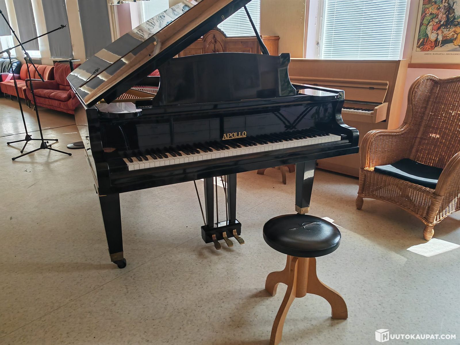 Flyygeli Apollo, Tampere | Huutokaupat.com