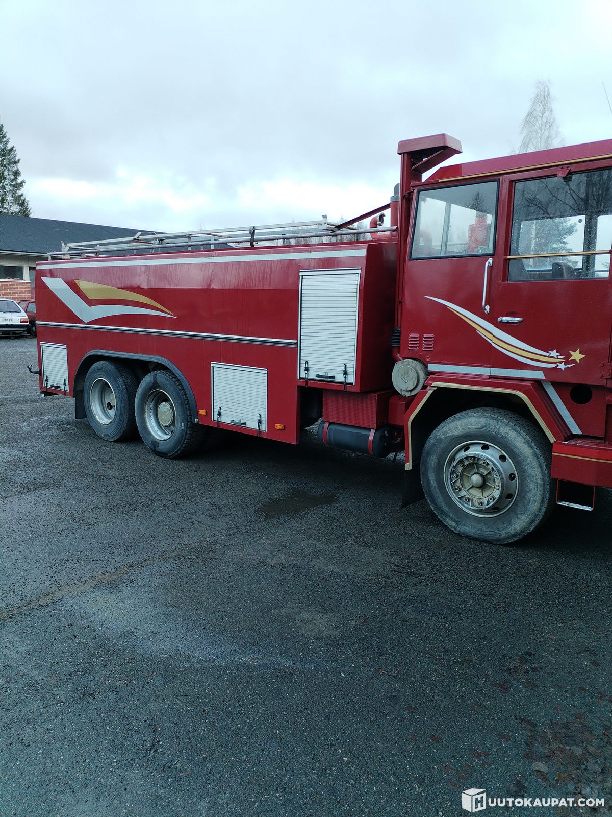 Sisu M 162 DET - 42-38 säiliöauto säiliö 11m3, 1982, Janakkala ...