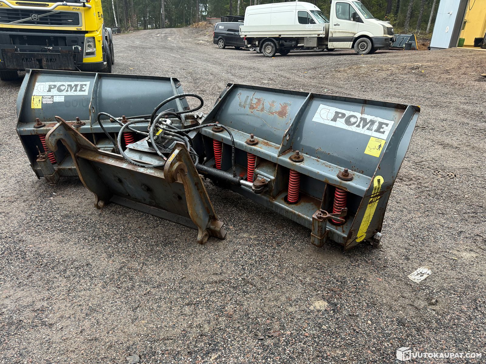 Pome articulated levelling blade 3.2 m, Volvo fitting, Lieto ...