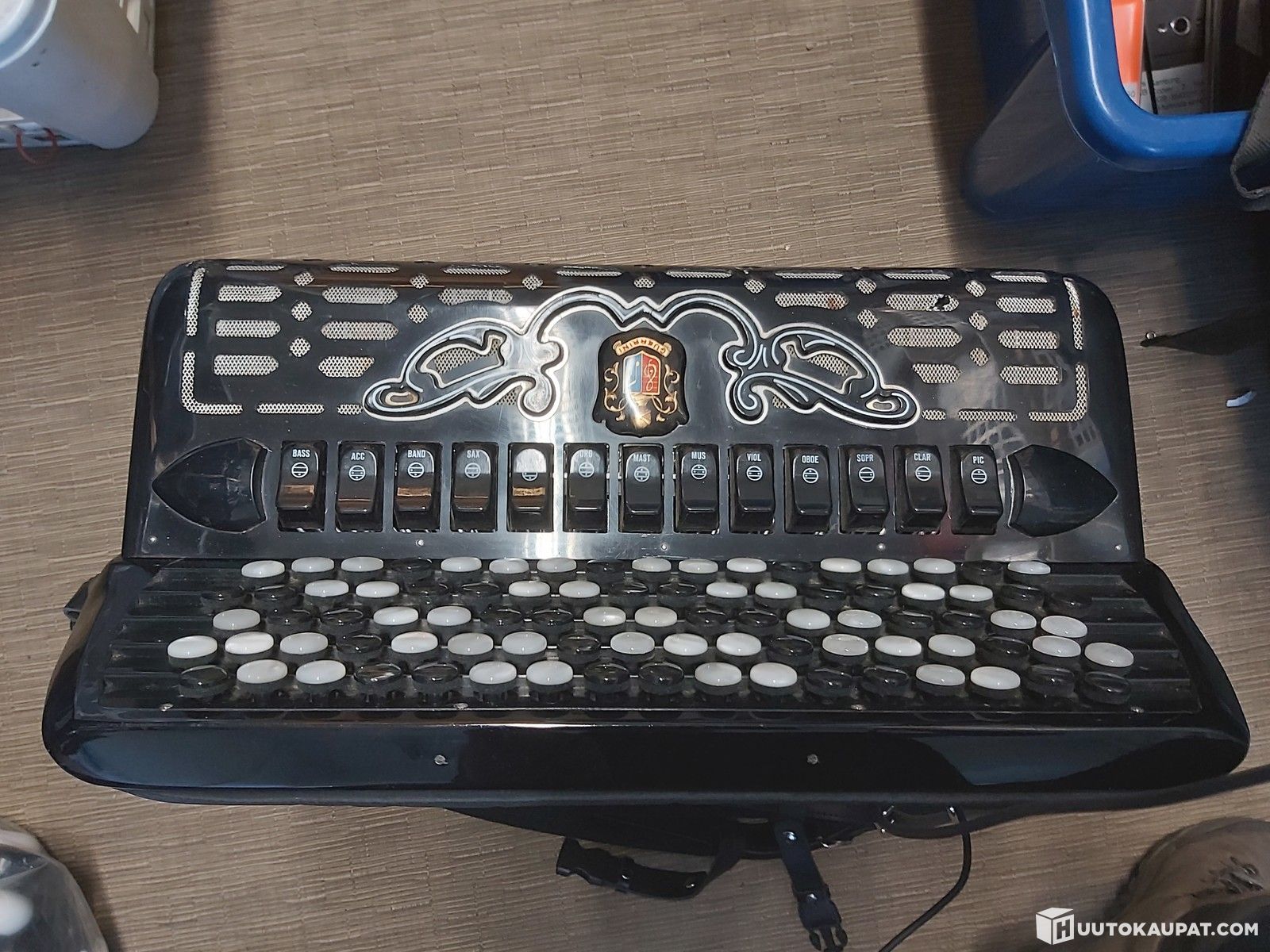 Guerrini Norma -harmonikka ja suojalaukku, Helsinki | Huutokaupat.com