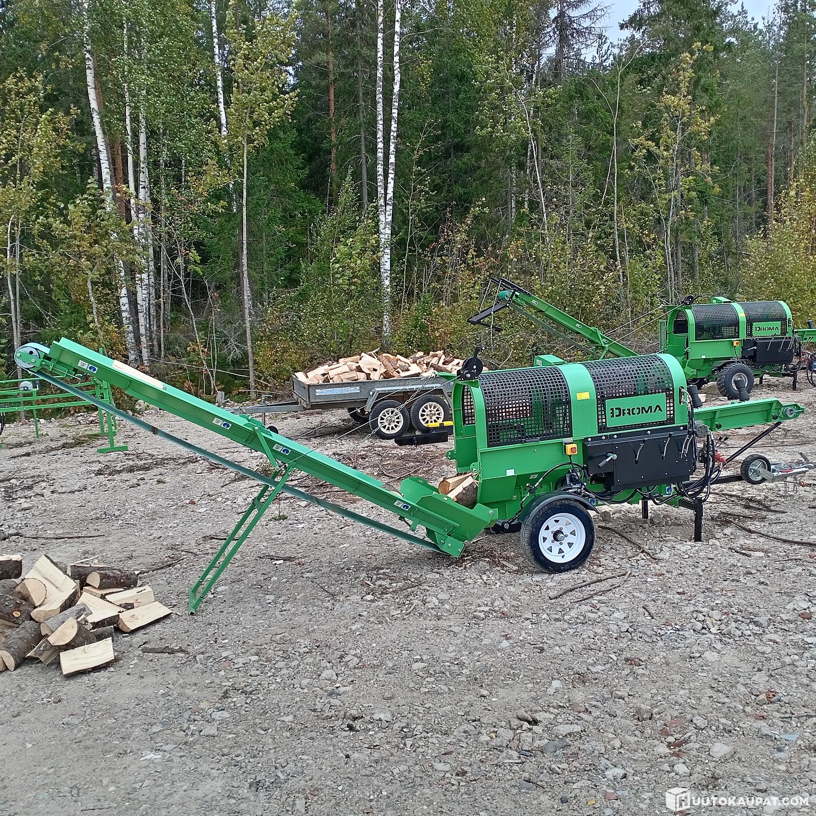 Klapikone 12 t / 16,5 hp hihnakuljettimella, Droma Wood, Hollola ...