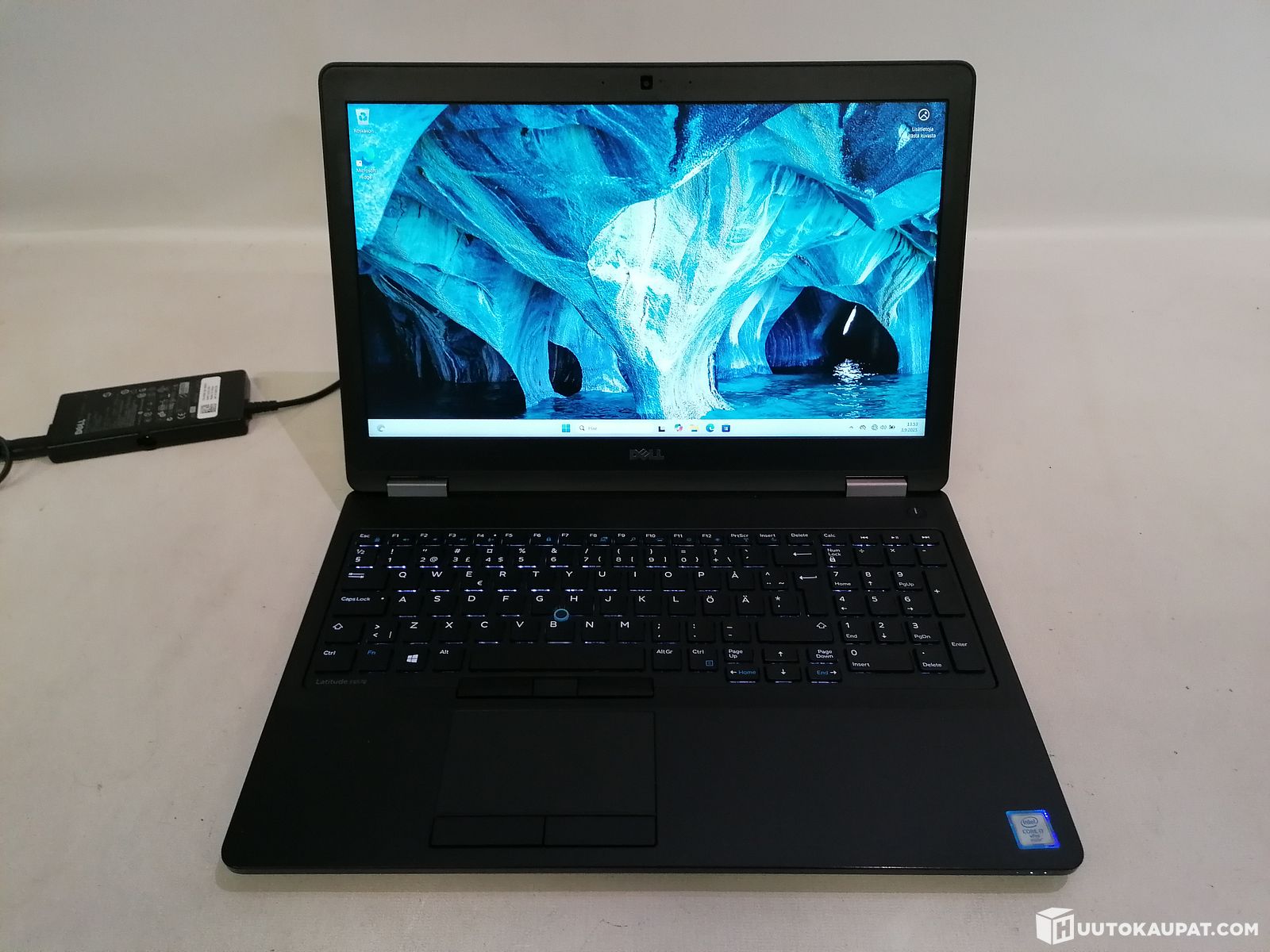 Dell Latitude E5570 15,6" / 256GB NVMe / 16GT RAM / i7-6820HQ / Radeon ...