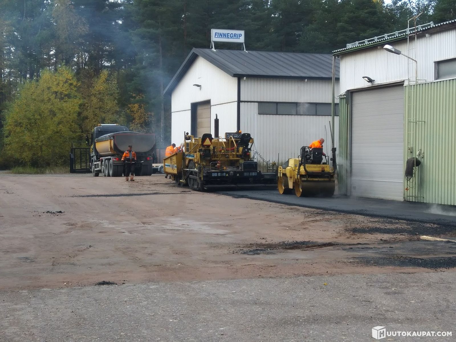 Nosto-ovi sähkötoiminen, Säkylä | Huutokaupat.com