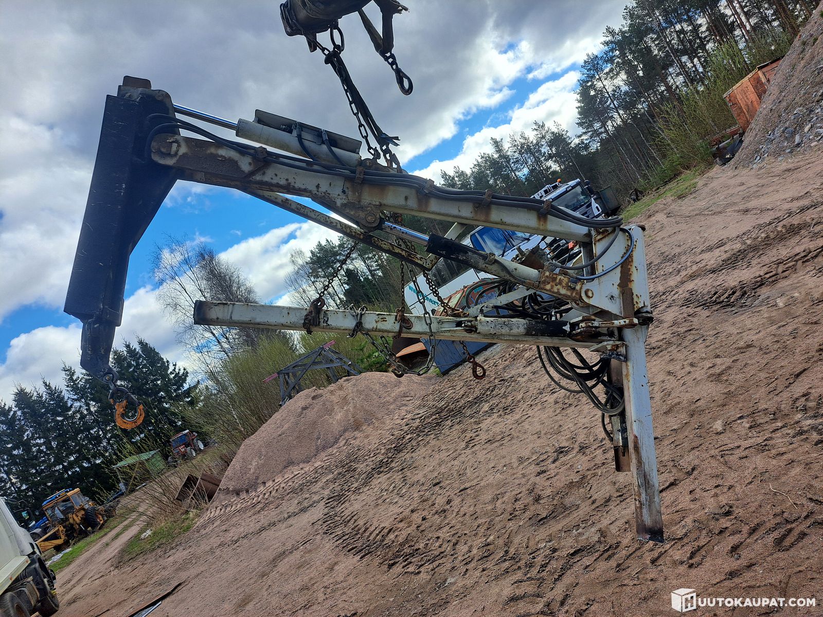 Nosturi hydraulijatkolla, 2007vm, Kankaanpää | Huutokaupat.com