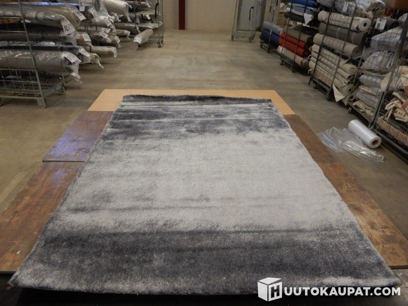 Adora Silki Silver Matto, 140x200 cm (AD453), Kirkkonummi | Huutokaupat.com