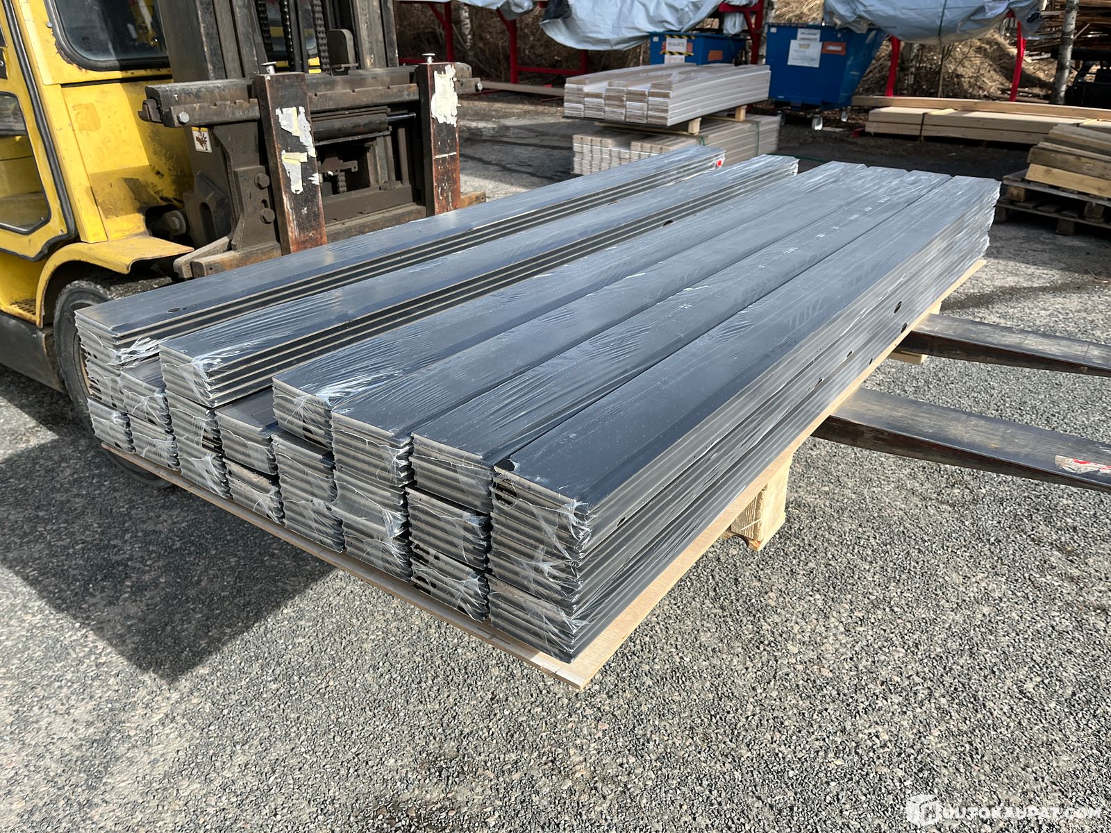 SPA Musta, kostean tilan paneeli 14x120x2080mm STS-3, Alavieska ...