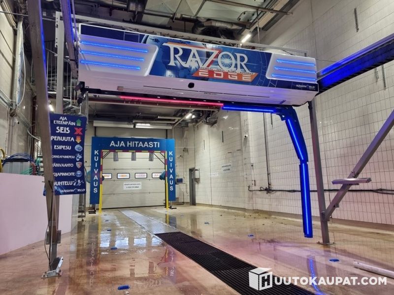 Washworld Razor Touch Free Wash System autonpesuautomaatti, Kirkkonummi ...