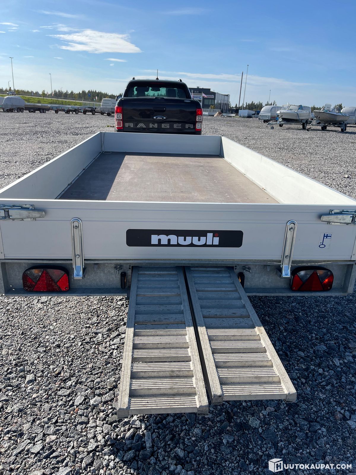 MUULI LAVETTIKÄRRY AJORAMPEILLA JA TUKIJALOILLA, Masku | Huutokaupat.com