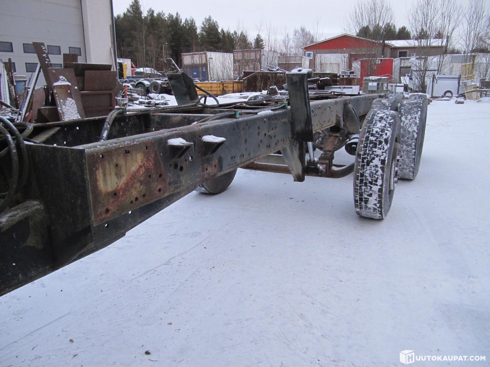 Muu merkki Traktorin peräkärryn alusta 3 akselinen, Seinäjoki | Huutokaupat.com