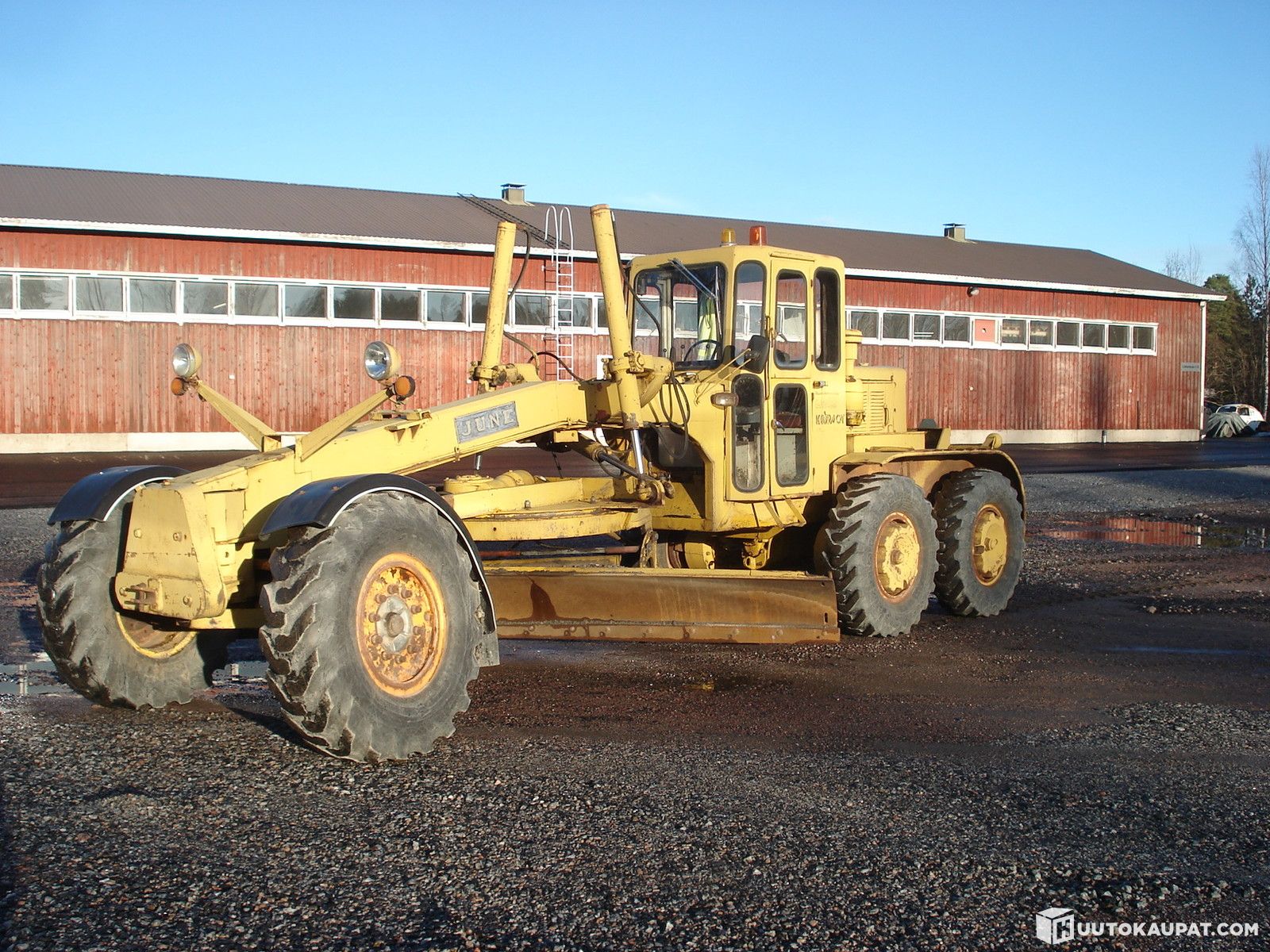Muu merkki Vammas June Tiekarhu, Tuusula | Huutokaupat.com