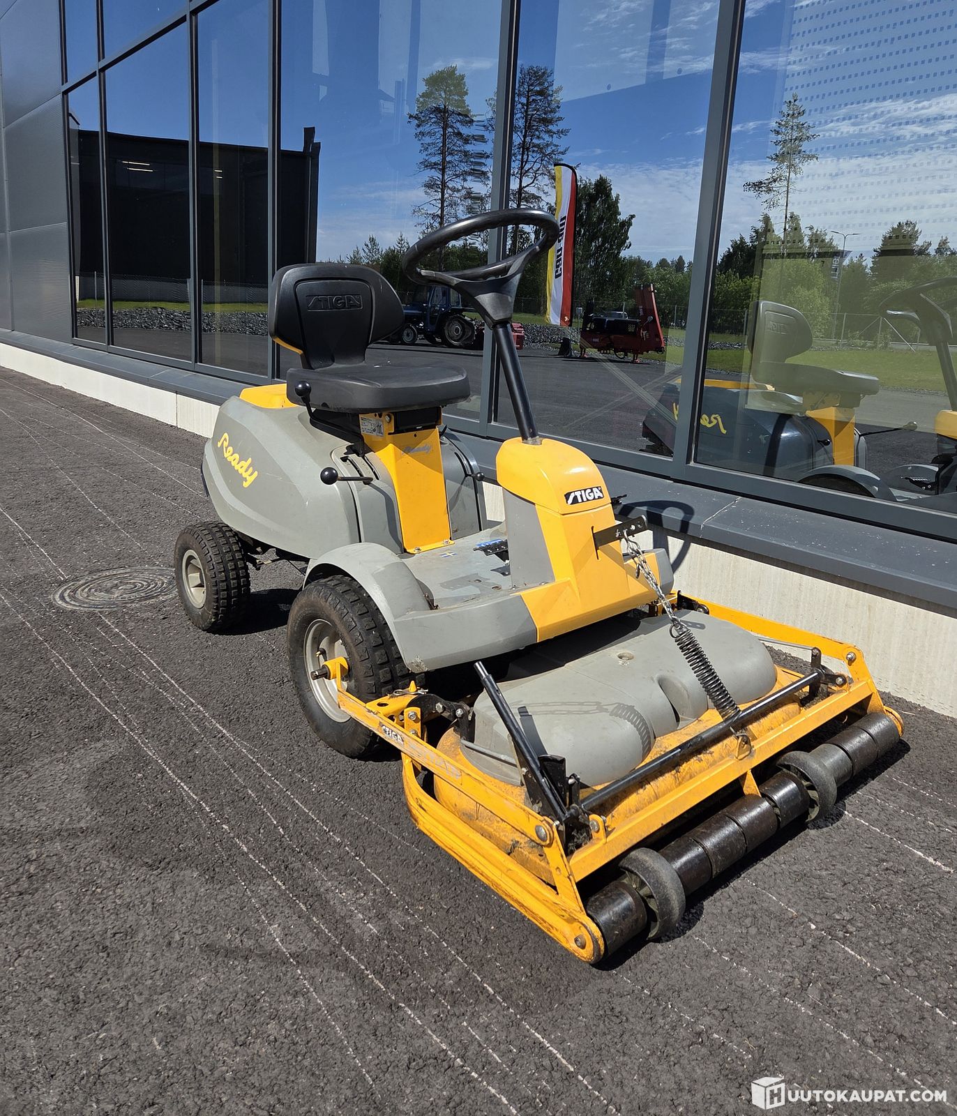 Stiga Ready V301 - ajettava ruohonleikkuri, Sodankylä | Huutokaupat.com