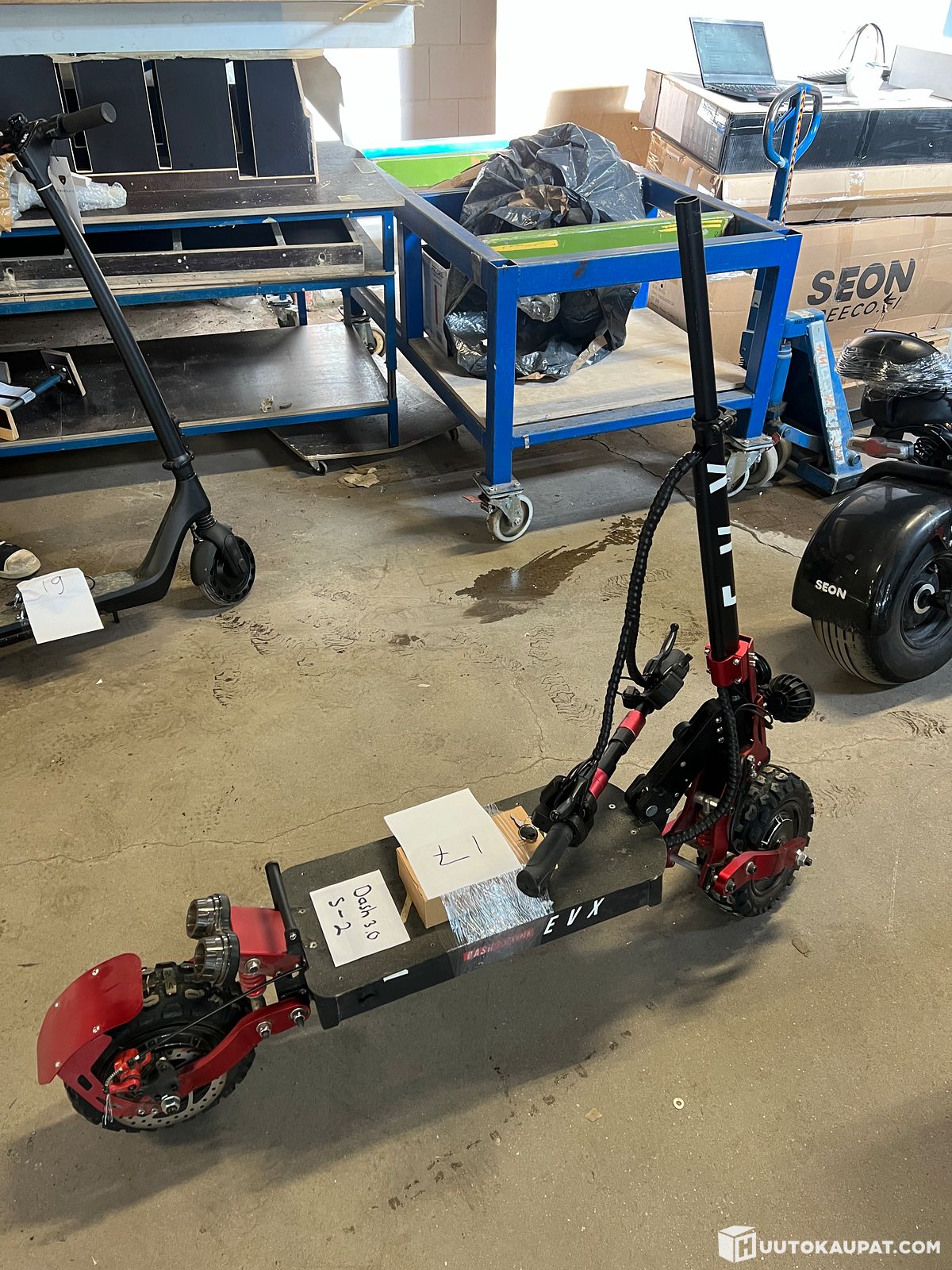 Evx Dash 3.0 Super Sähköpotkulauta - Asiakaspalautus OVH 1500 ...