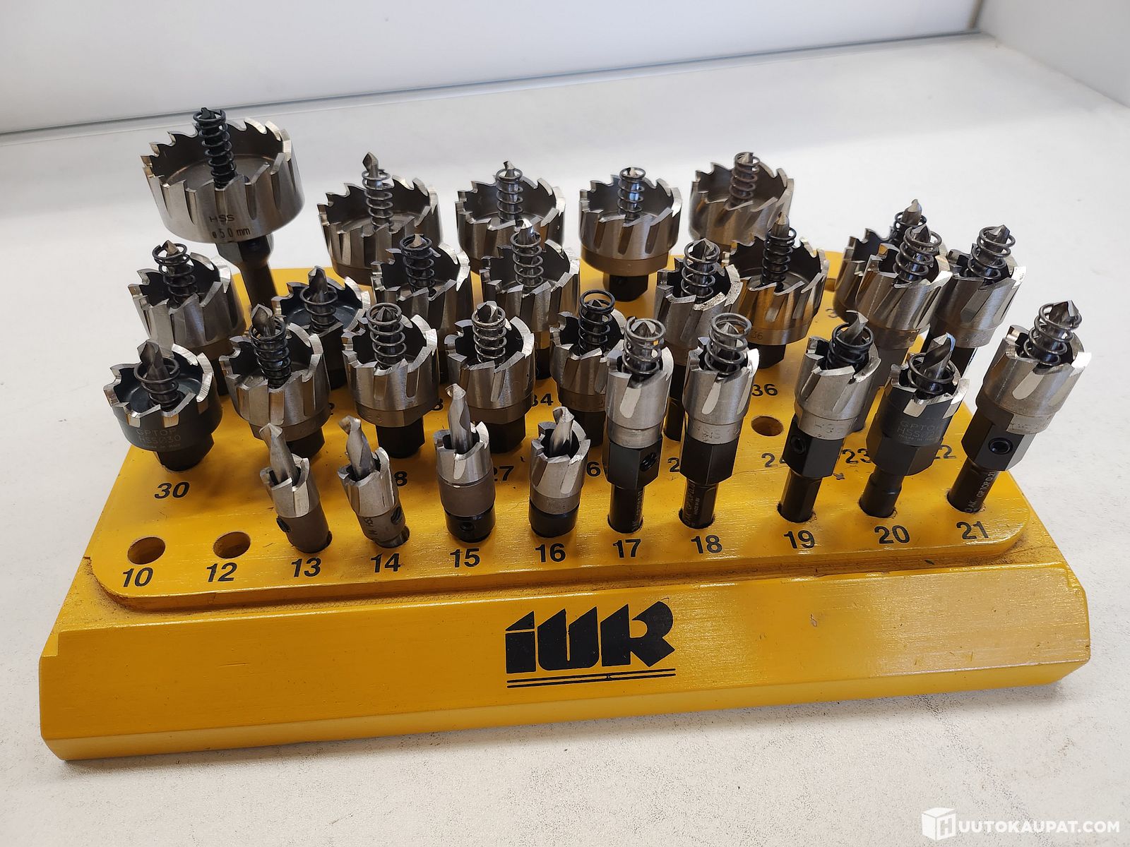 Reikäjyrsinterät Perino AK 28 kpl, Forssa | Huutokaupat.com