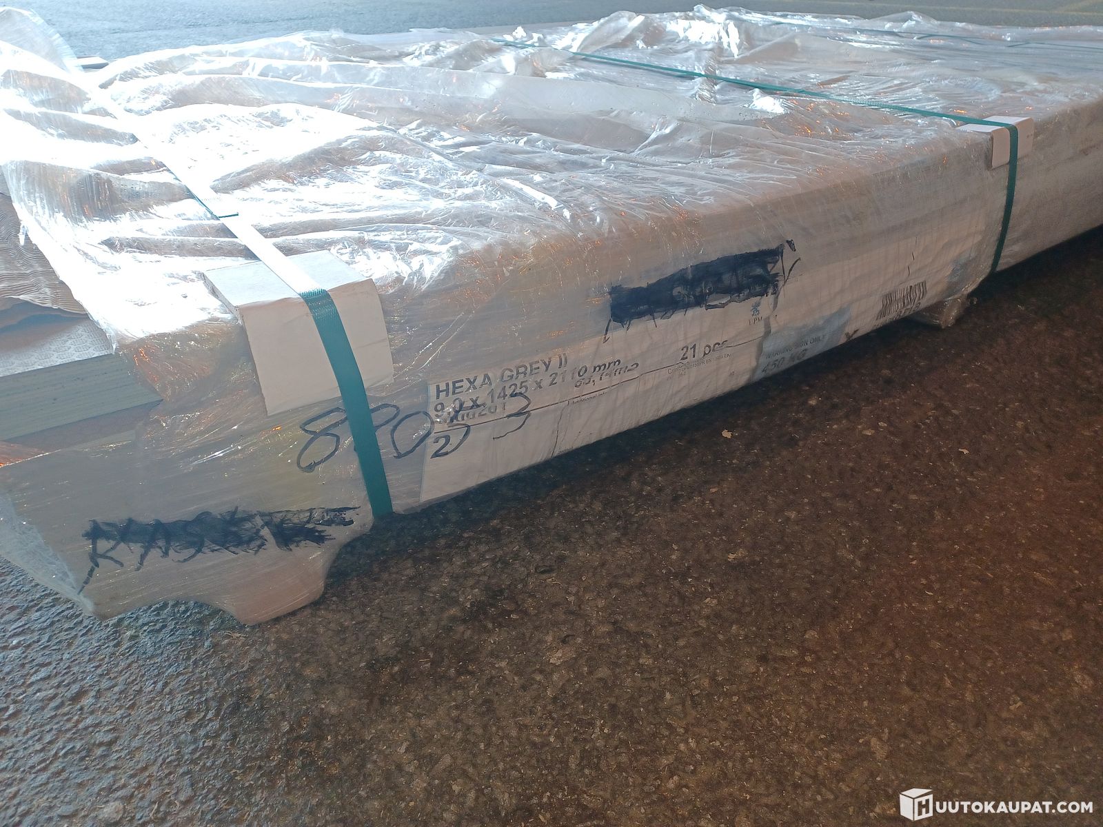 POISTOERÄ! Filmivaneri 9mm (hexa/filmi) harmaa II-lk 1425X2110 63,14 M2 ...