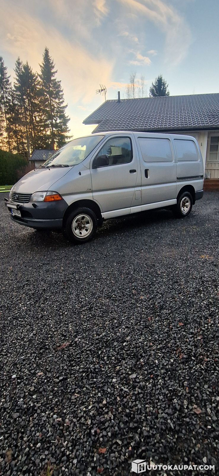 Toyota Hiace, 2006, Laihia | Huutokaupat.com