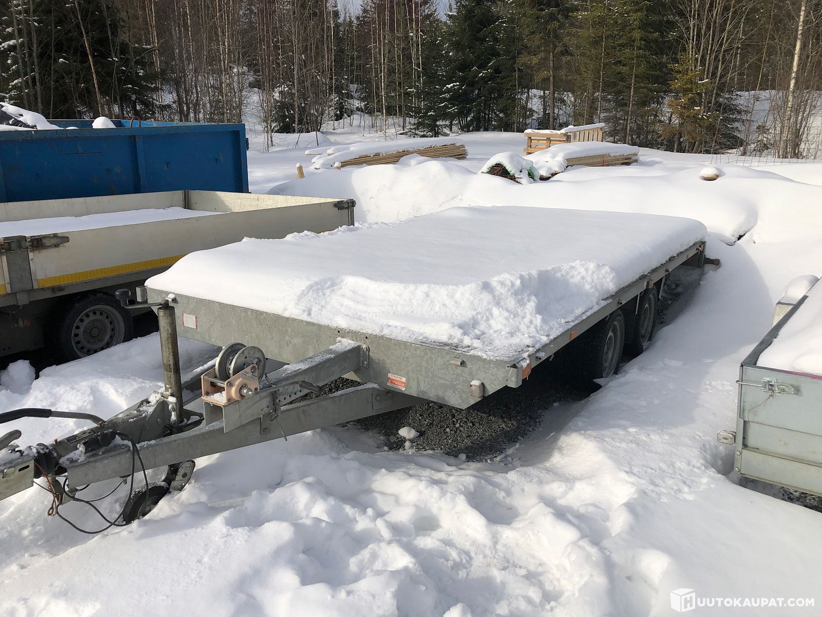 TRAILERI LAVETTI DII-890, Nokia | Huutokaupat.com