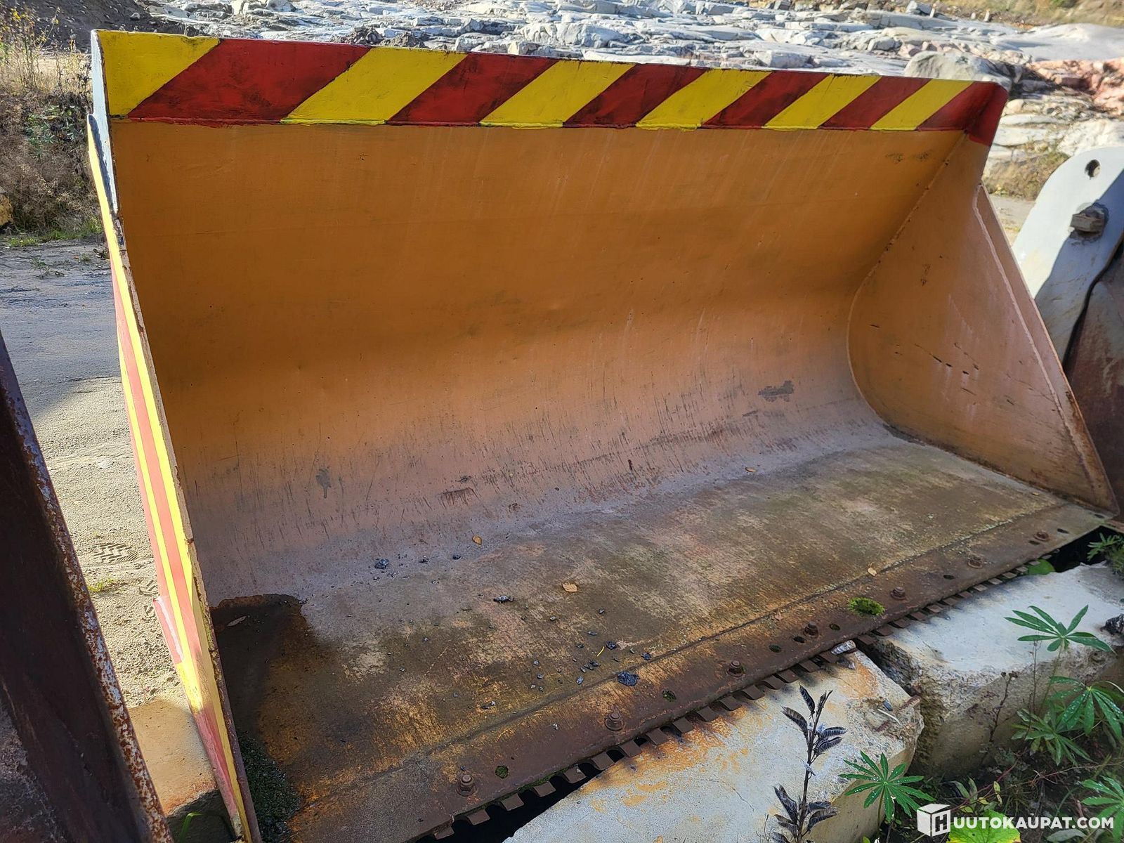 Lumikauha hammasterällä Gjerstad, Jyväskylä | Huutokaupat.com