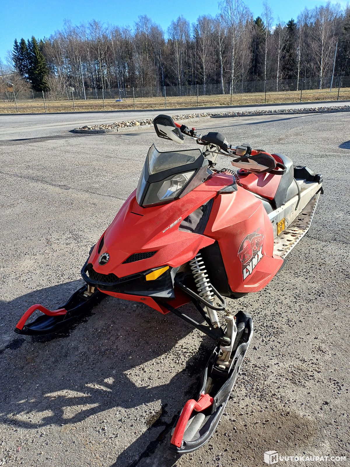 Ulosmitattu moottorikelkka Lynx Rave FC 550 Seinäjoella / Utmätt ...