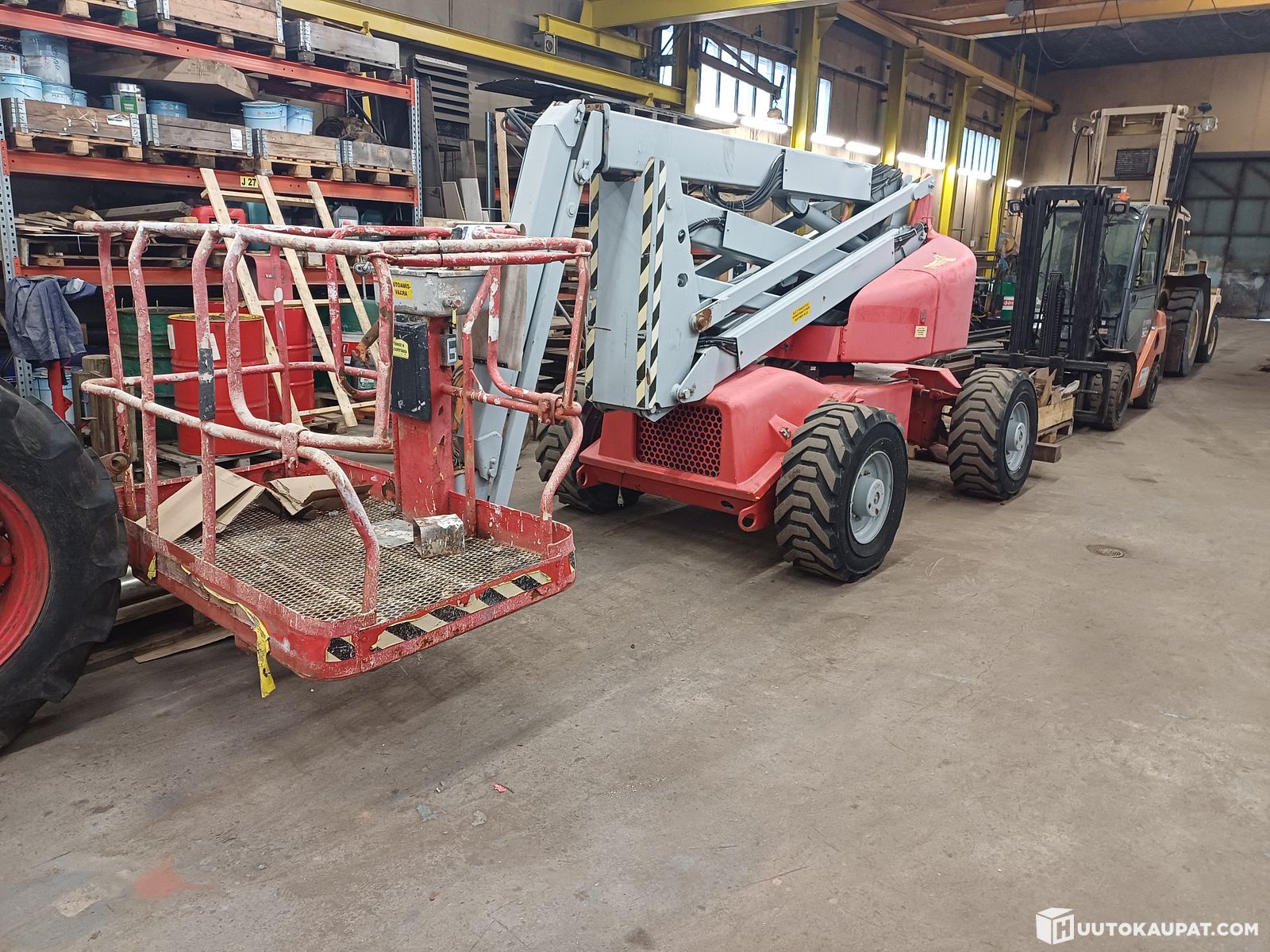 UpRight AB46RT kuukulkija/henkilönostin, 2000, Kauhajoki | Huutokaupat.com