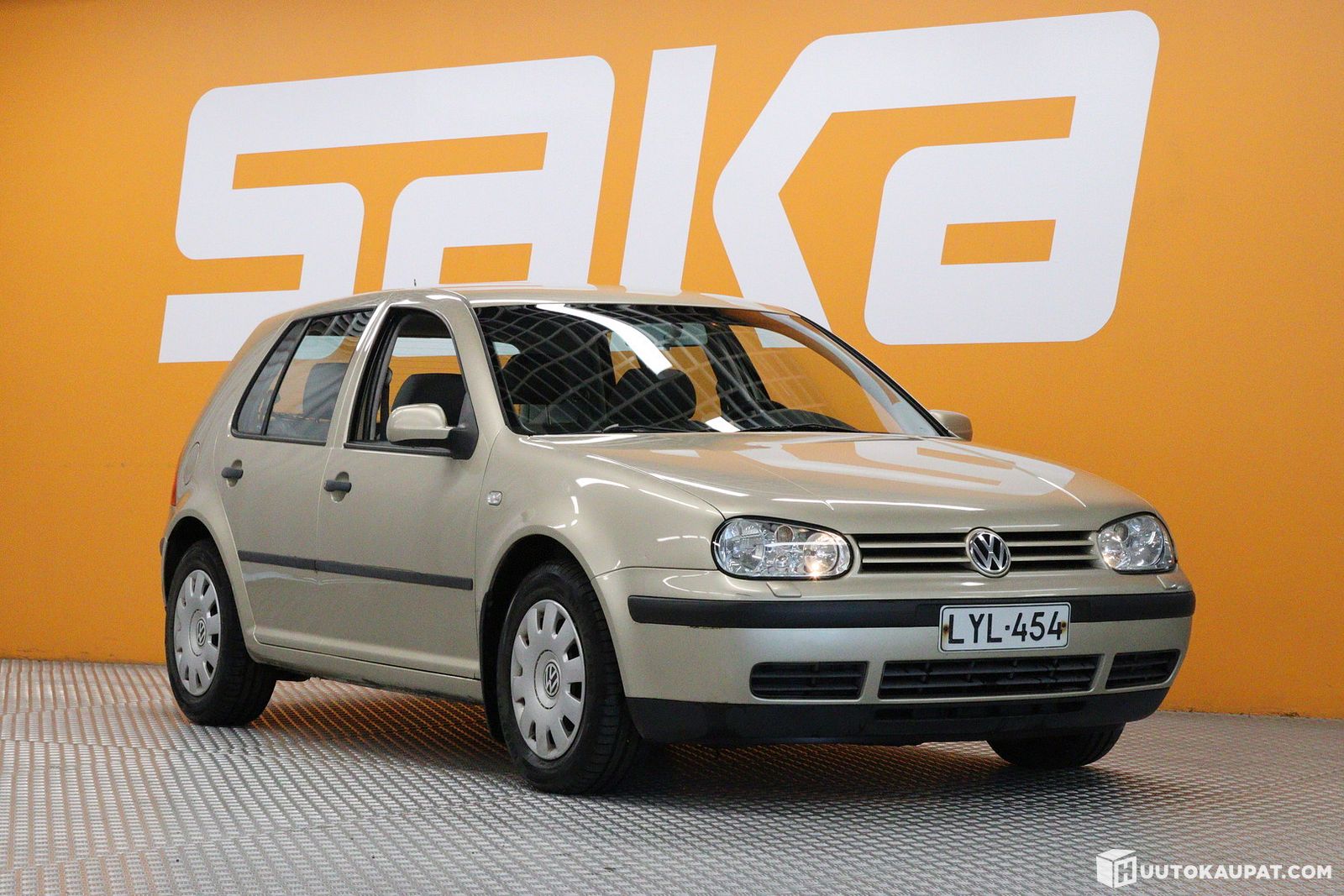 Volkswagen Golf, 2001, Helsinki | Huutokaupat.com