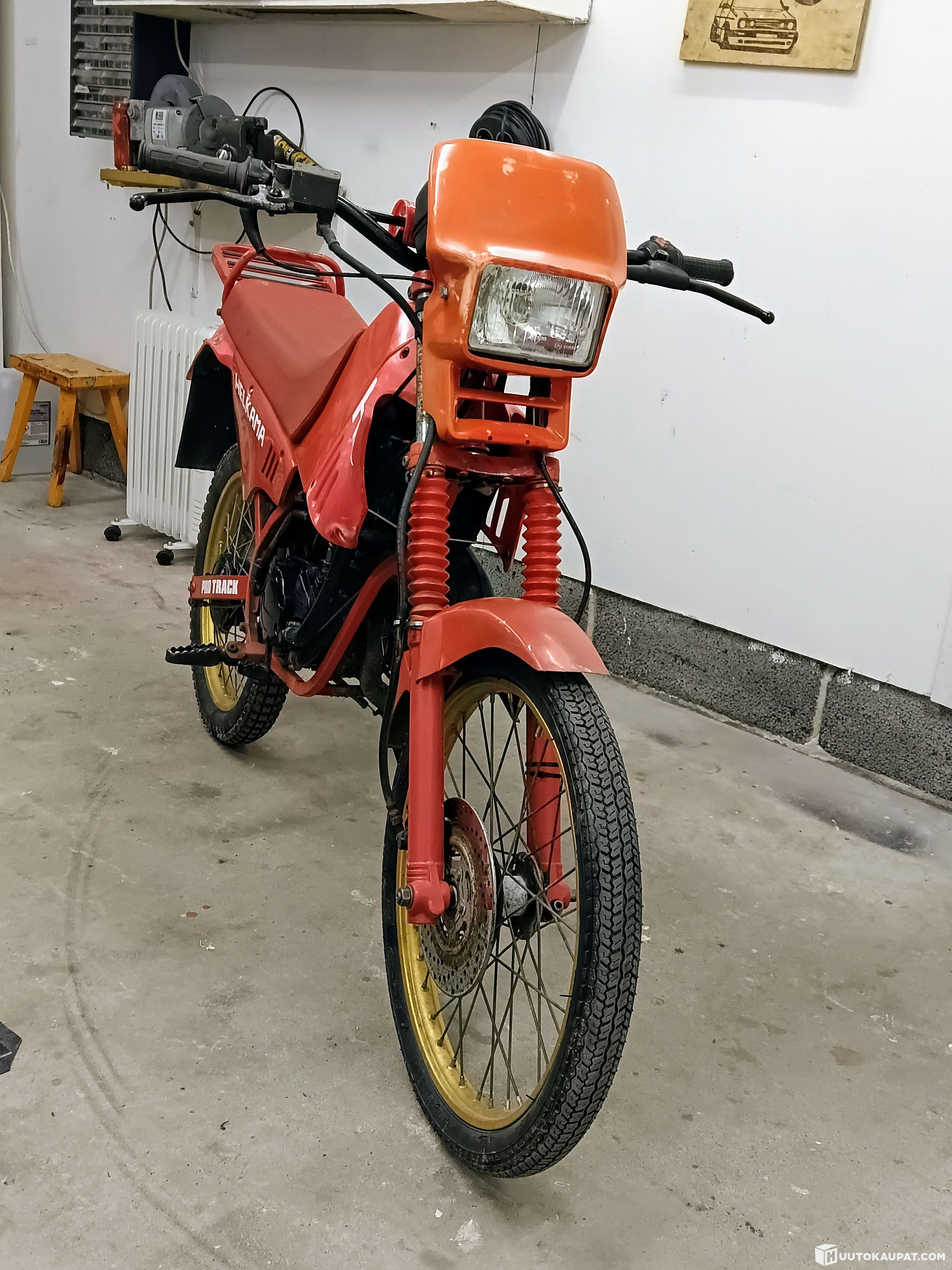 Helkama AX-MINARELLI RV4/49, 1992, 11,000 km, Valkeakoski | Huutokaupat.com