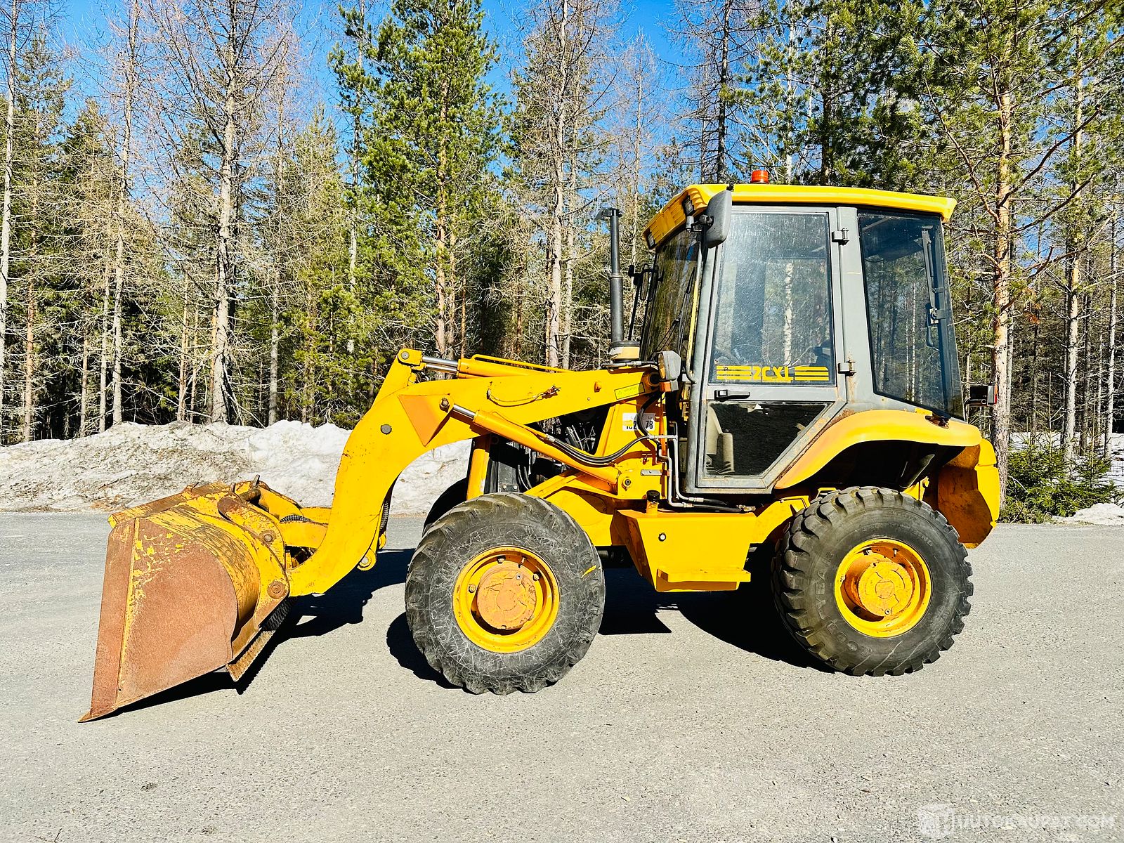 JCB 2 CXL * 4WD * 4-PYÖRÄOHJAUS * SUUNNANVAIHTO * MAINIO KUORMAAJAKONE, 1997, Hankasalmi ...