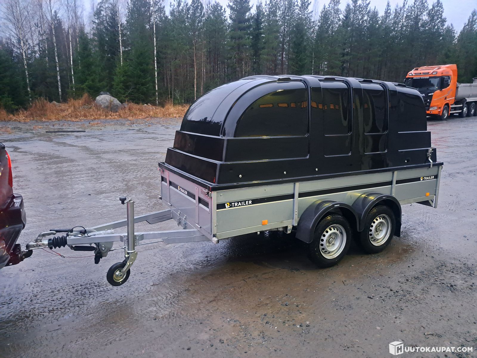 Covered trailer LP-Trailer, Pori | Huutokaupat.com