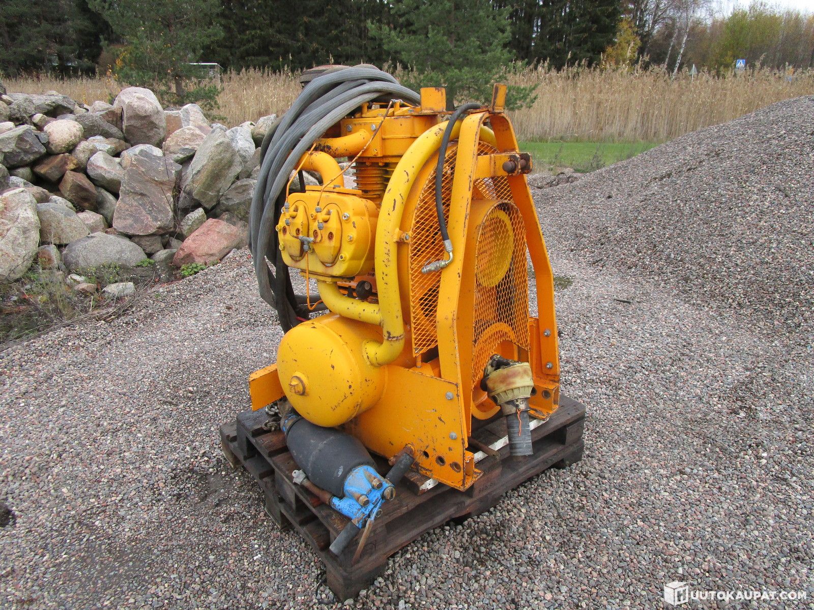 Hydor Traktorikäyttöinen kompressori, 1986, Kaarina | Huutokaupat.com