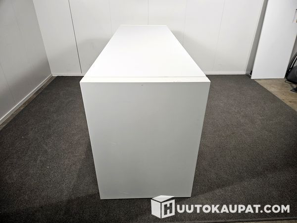 Martela pystypöytä. A3321, Vantaa | Huutokaupat.com