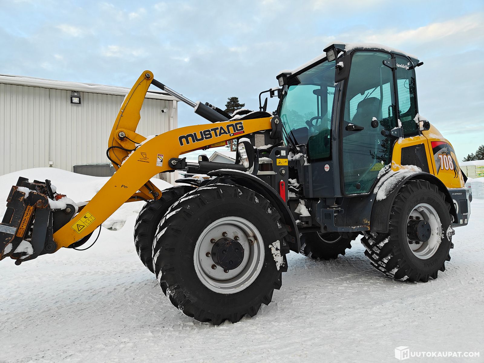 Mustang (Manitou) 708 runko-ohjattu kuormaaja, Keminmaa | Huutokaupat.com