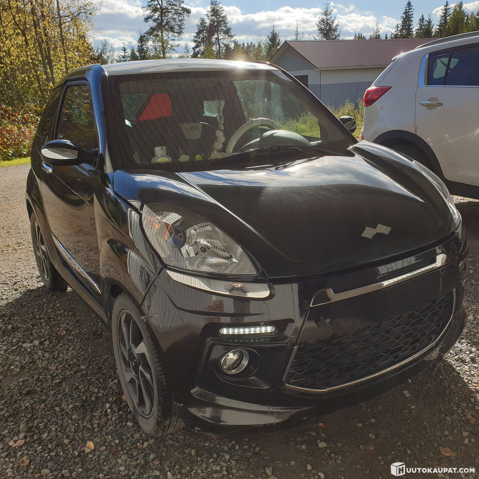 LIGIER JS50 Mopoauto, Lapinlahti | Huutokaupat.com