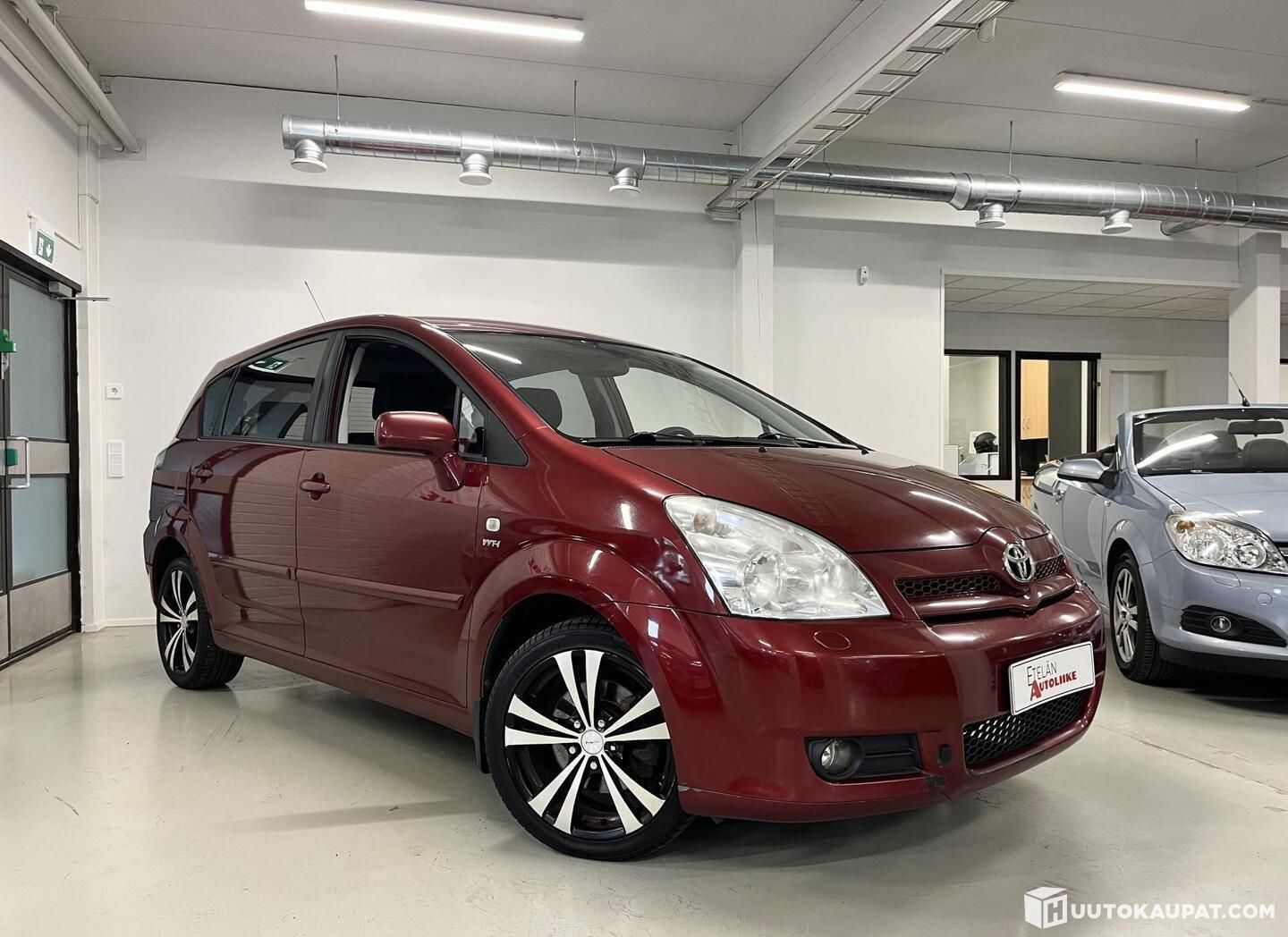Toyota Corolla Verso 1,8 VVT-i / Vakkari / Koukku / AC, 2004, Porvoo | Huutokaupat.com
