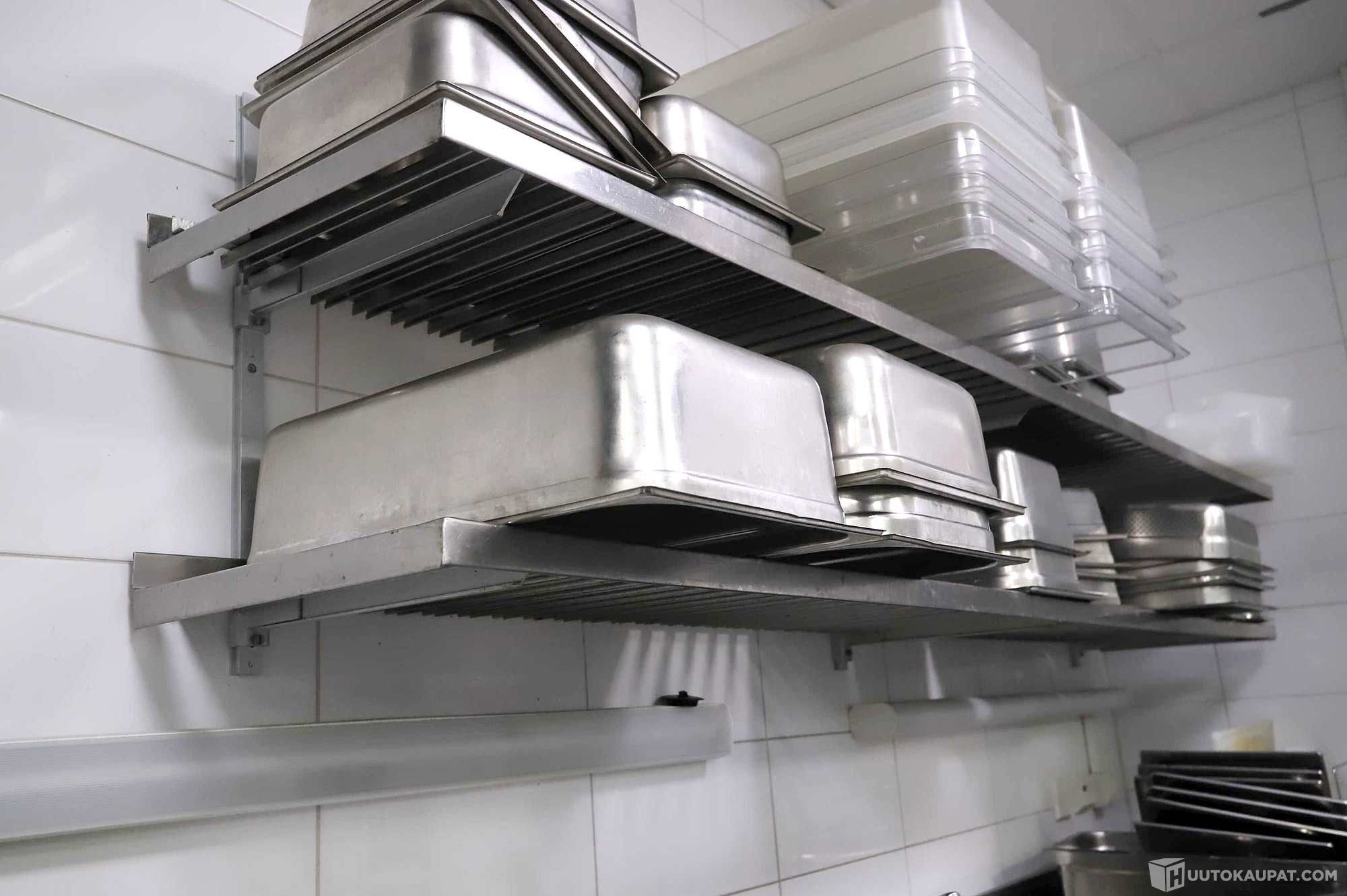 Rosteriset seinähyllyt 2 kpl. RFL1/512, Tampere | Huutokaupat.com