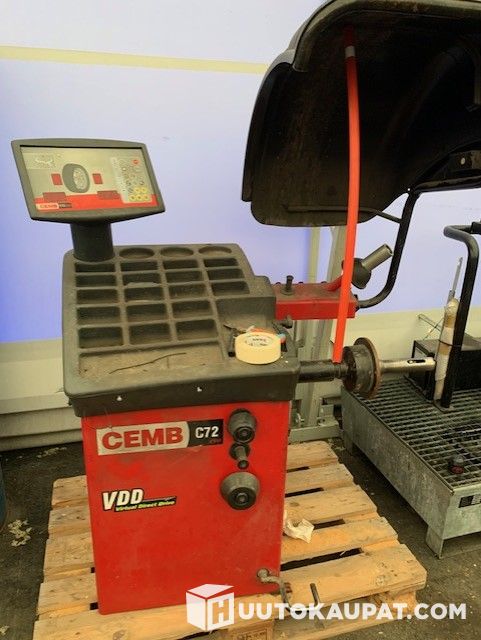 Renkaan tasapainoituskone Cemb C72, käytetty, Oulu | Huutokaupat.com