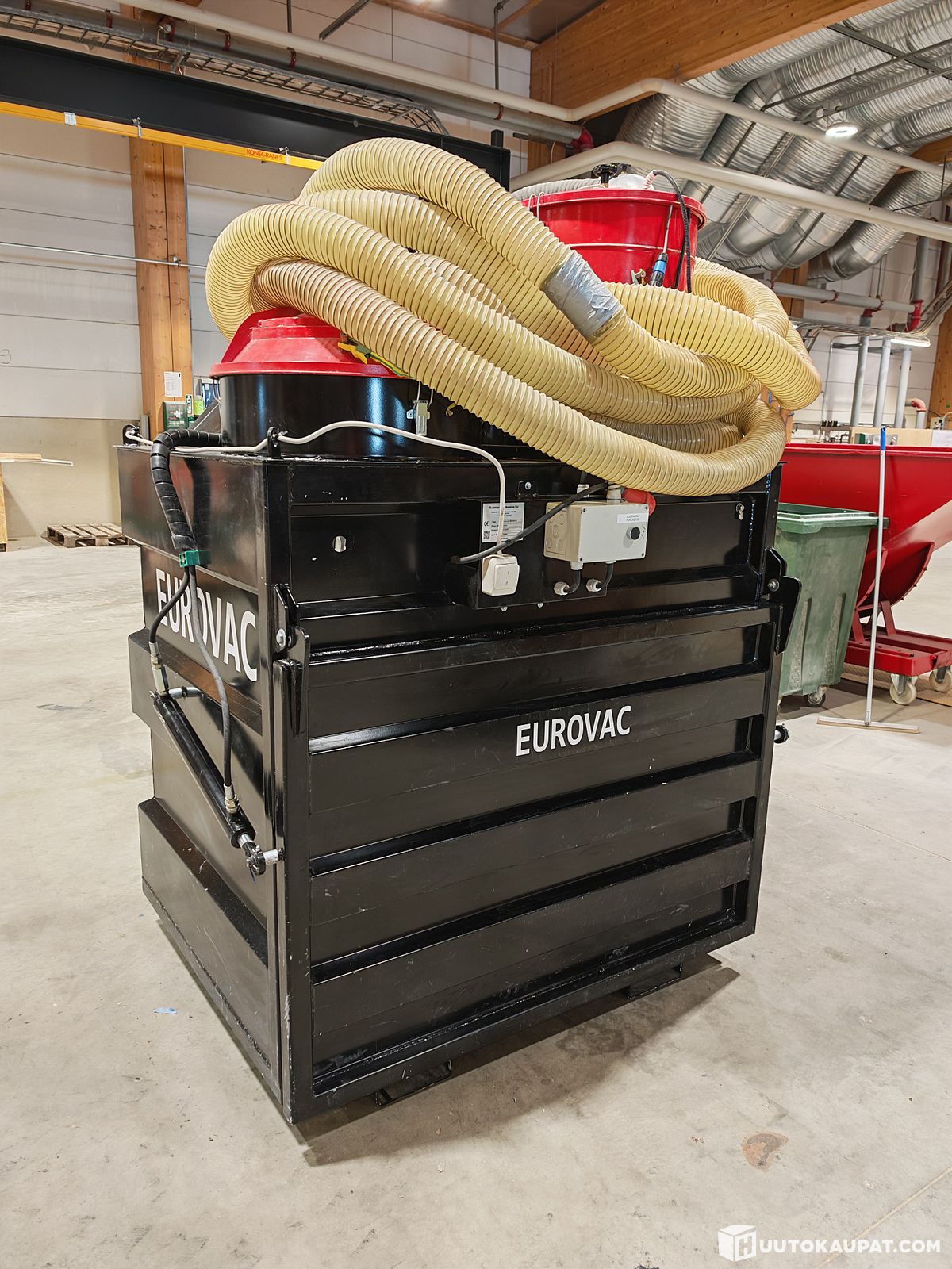 Eurovac 53 Cube 4800 kontti-imuri 1300l, Hartola | Huutokaupat.com