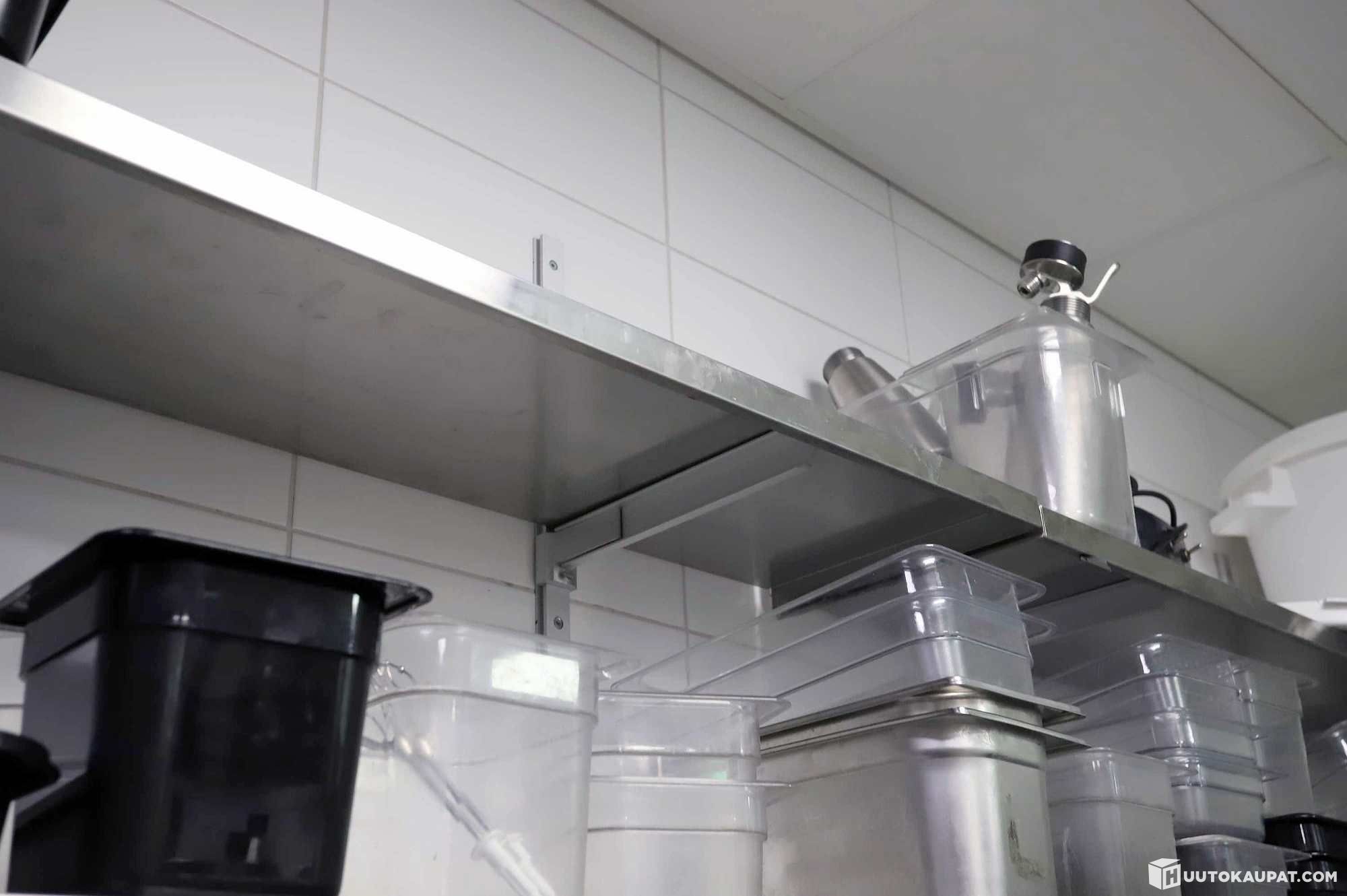 Rosterisia seinähyllyjä 8 kpl. RFL1/521, Tampere | Huutokaupat.com