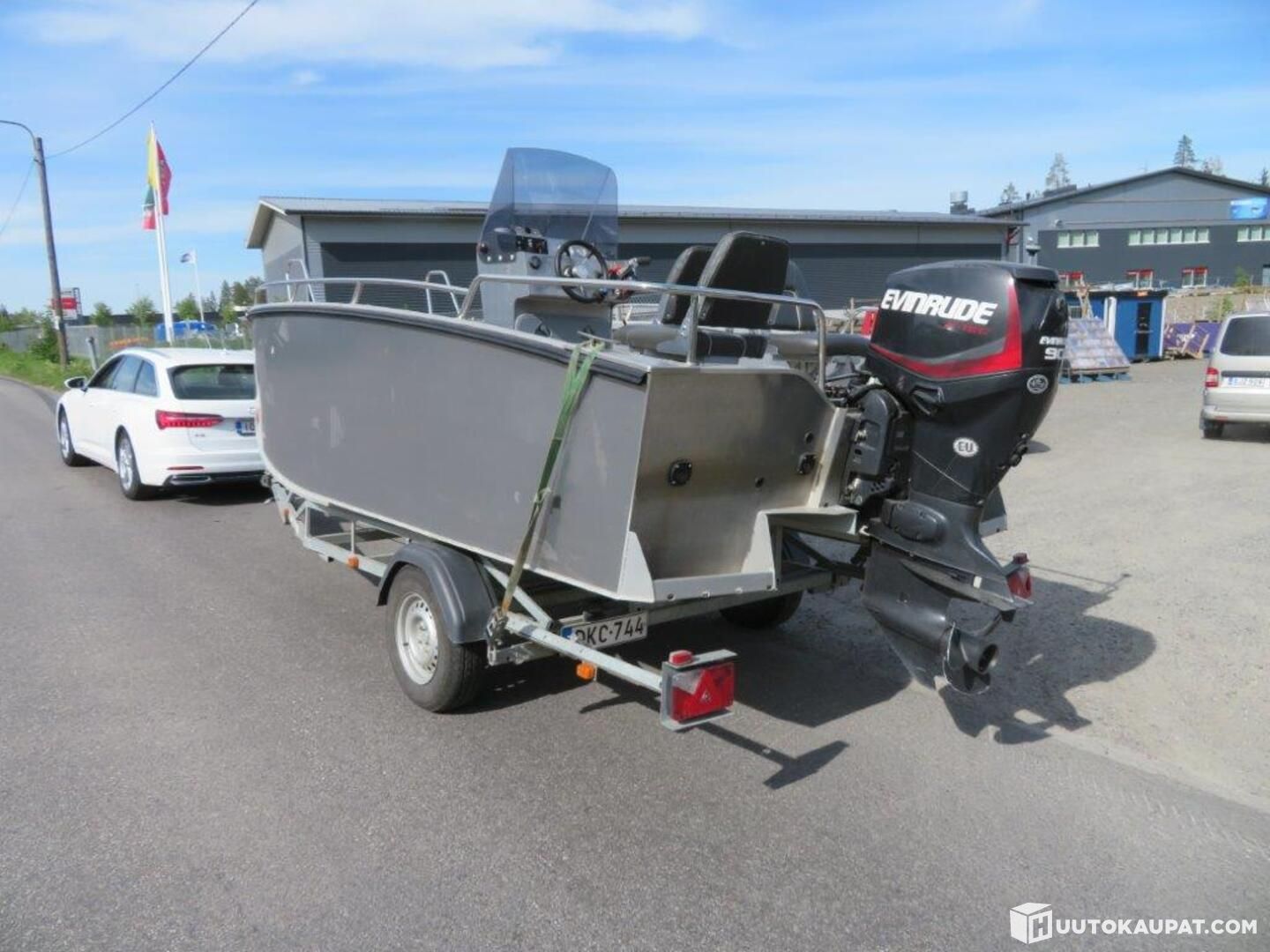 KATAMARAANI ALUCAT FISH W460 (W8) + PYÖRÄTUOLILUISKAT/RAMPPI +90HV ...