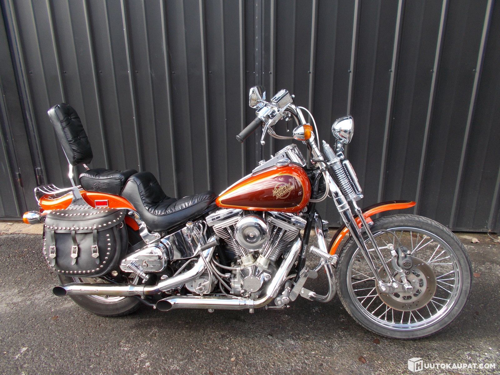 Harley-Davidson FXST vm. 1985 / Museoajoneuvo, Pirkkala | Huutokaupat.com