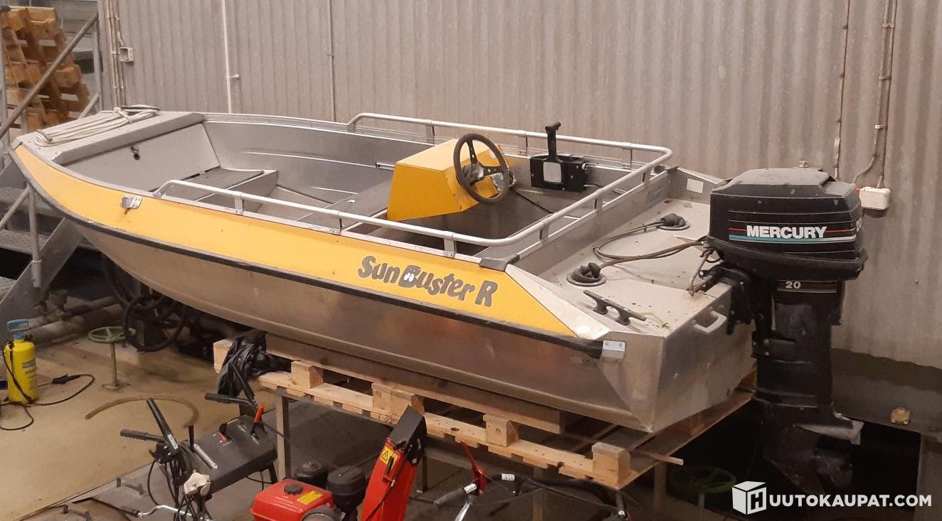 Moottorivene Buster Sun R + Mercury 20 hp, Paltamo | Huutokaupat.com