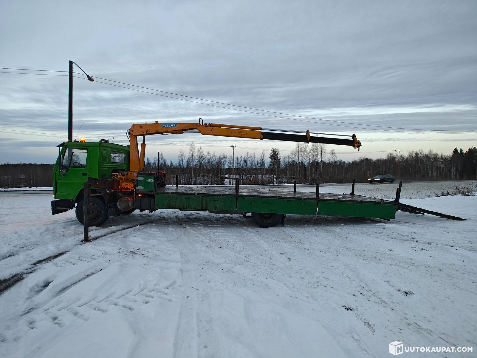 Kuorma-Auto Volvo FL7 nosturilla ja rampeilla, 1989, 6.7 l. JUURI KATSASTETTU, Rovaniemi ...