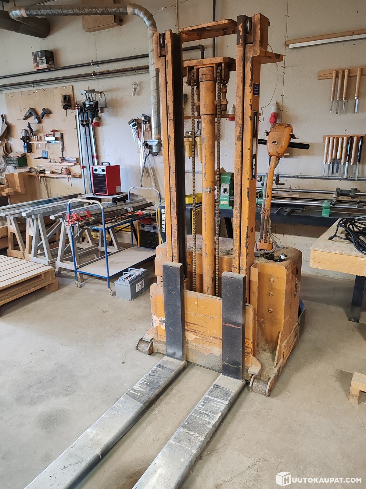 Muu merkki IWS pinkkari / haarukkavaunu, Kurikka | Huutokaupat.com