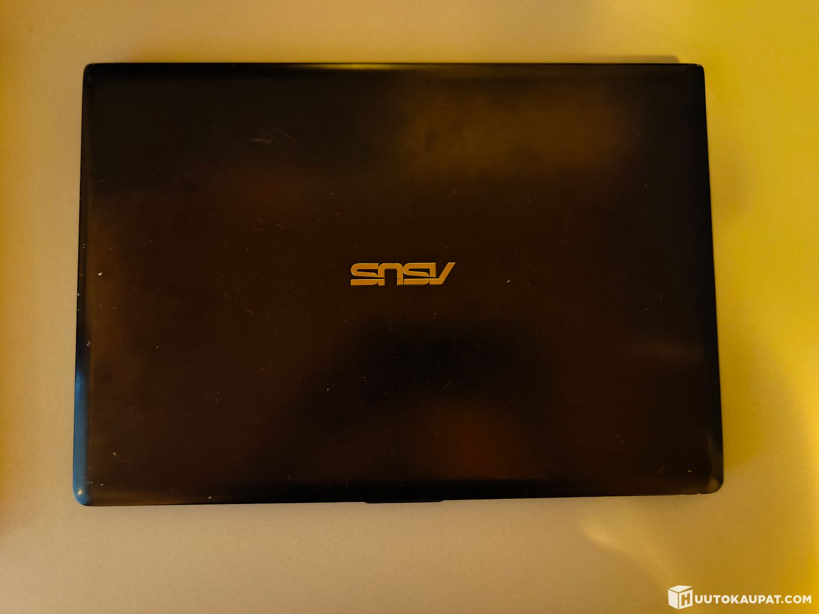 Asus VivoBook S400CA 14” HD Kosketusnäyttö! i3-3217U/4GB Ram/24GB SSD ...