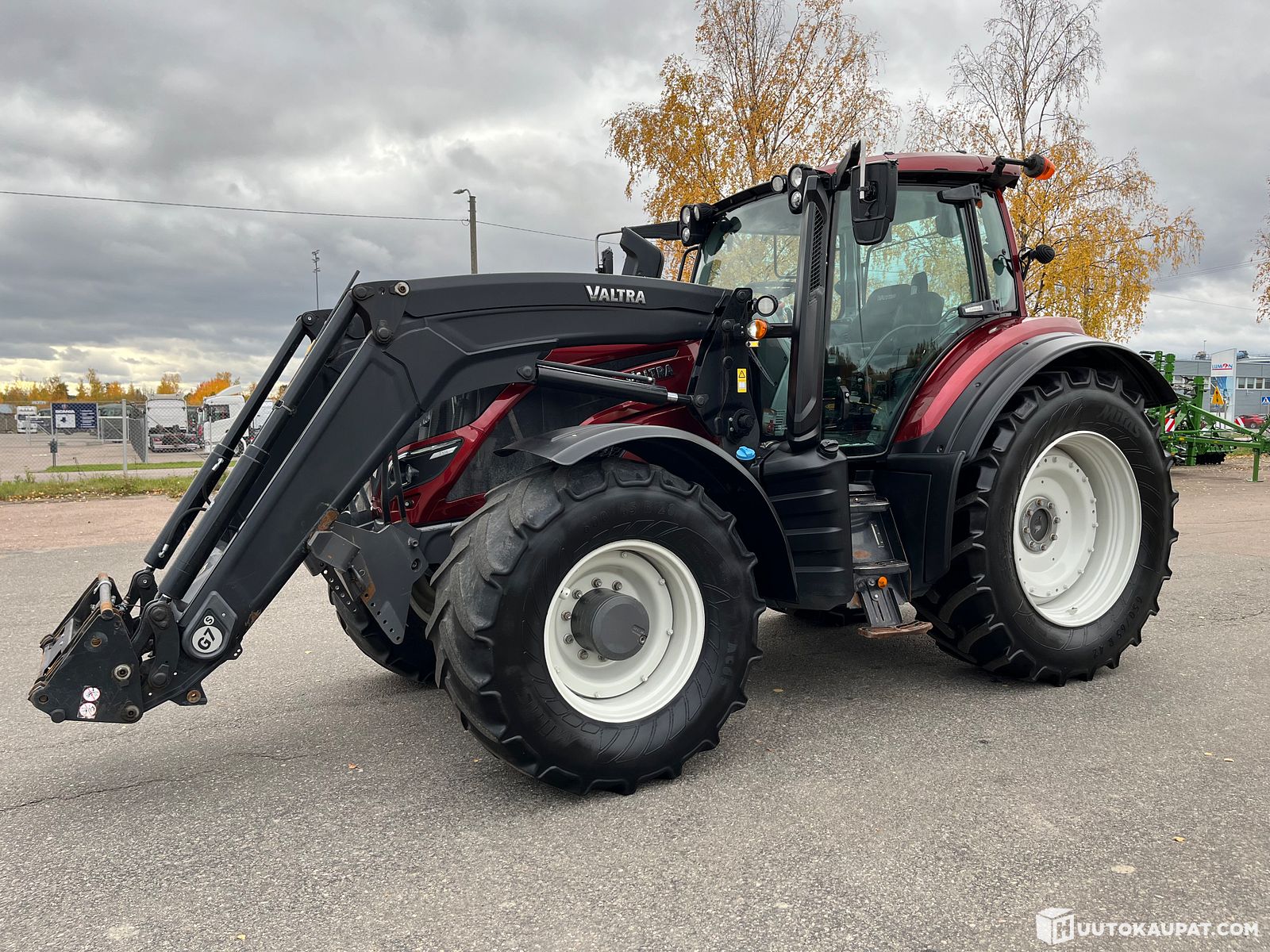 Traktori Valtra T174 Active, 2018, Kouvola | Huutokaupat.com