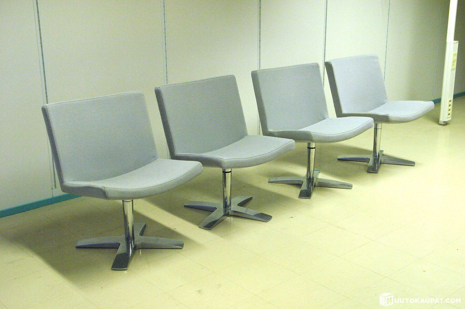 Inno Select Soft-tuoleja 4 kpl, design Harri Korhonen. P1933, Helsinki ...