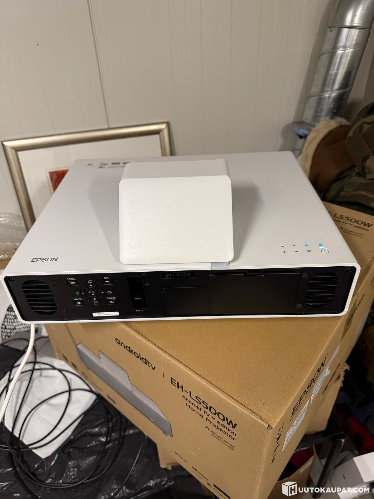 1kpl Epson LCD projector H956B. Helsinki Design school oy konkurssipesä ...