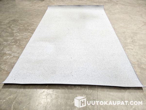 Iso matto, 390*250 cm. A2949, Vantaa | Huutokaupat.com
