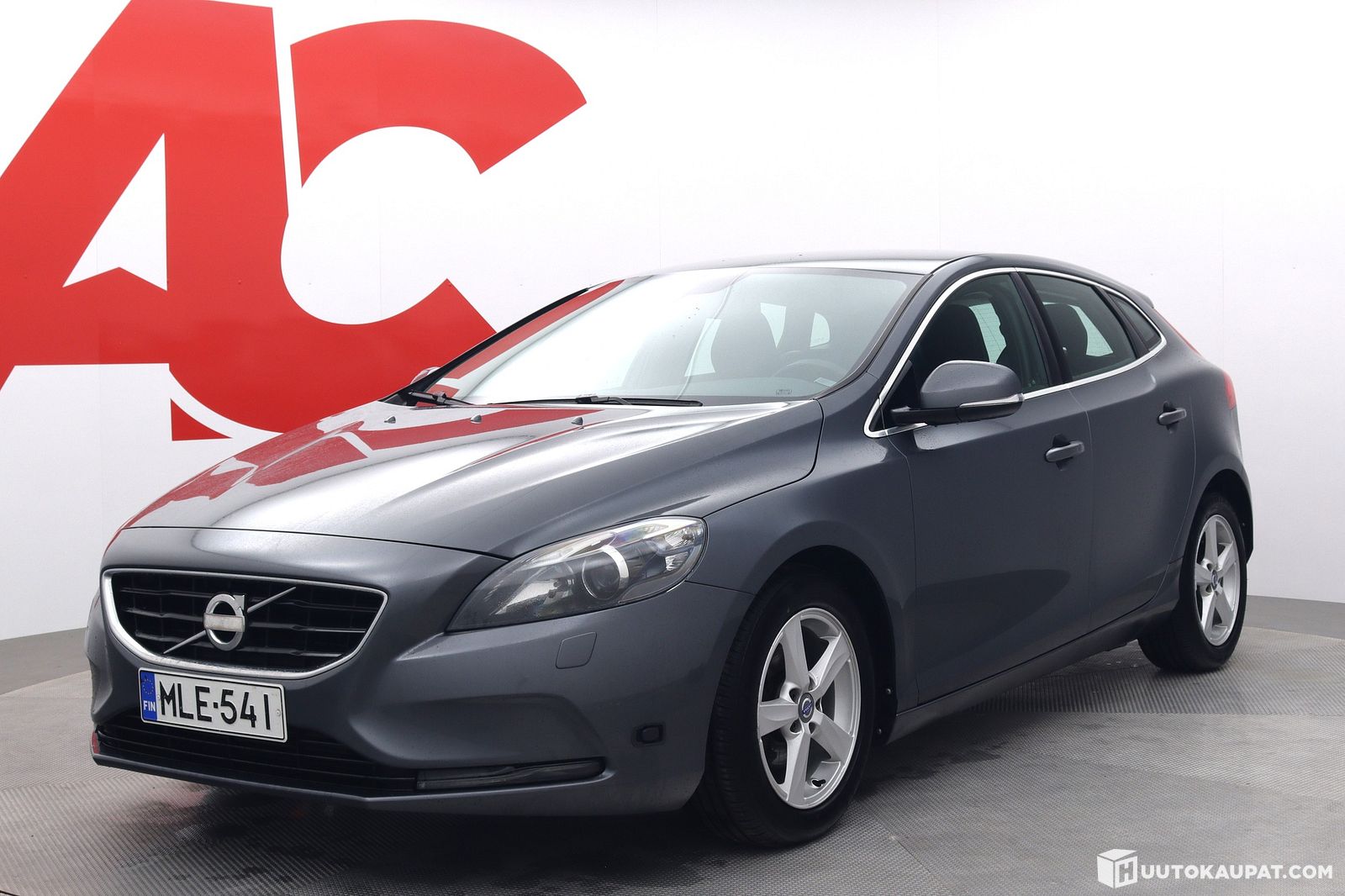 Volvo V40 D2 Momentum, 2012, Raisio | Huutokaupat.com
