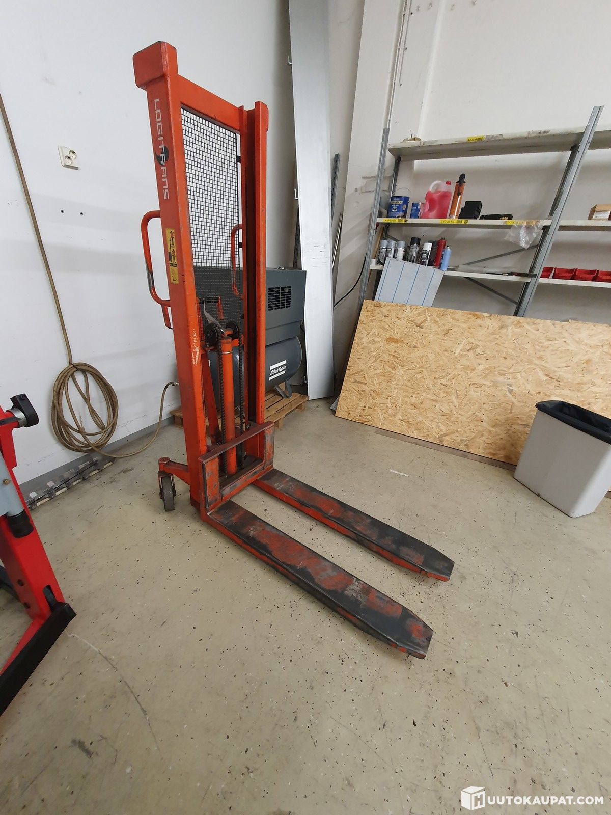 Logitrans pinkkari, Hattula | Huutokaupat.com