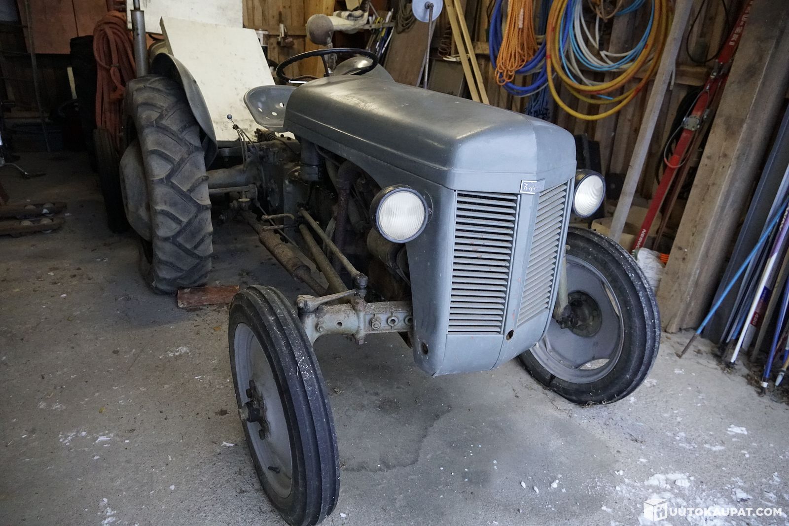 Ferguson TEA-20, 1948, Traktori,, Salo | Huutokaupat.com